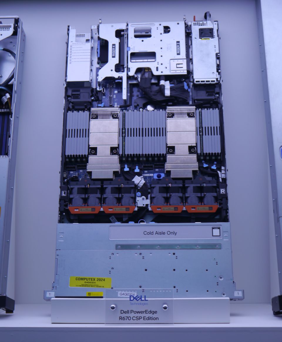 可搭16臺E3.S SSD與4張GPU卡，Dell推2U2路Xeon 6伺服器 | iThome